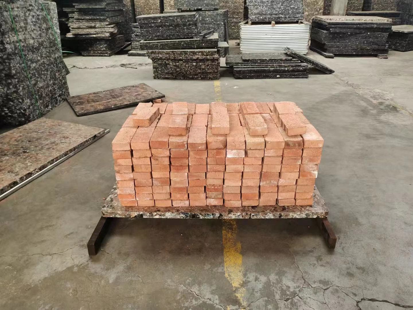 Yellow Fiber Brick Pallet Y-006 – GMT brick pallet Factory